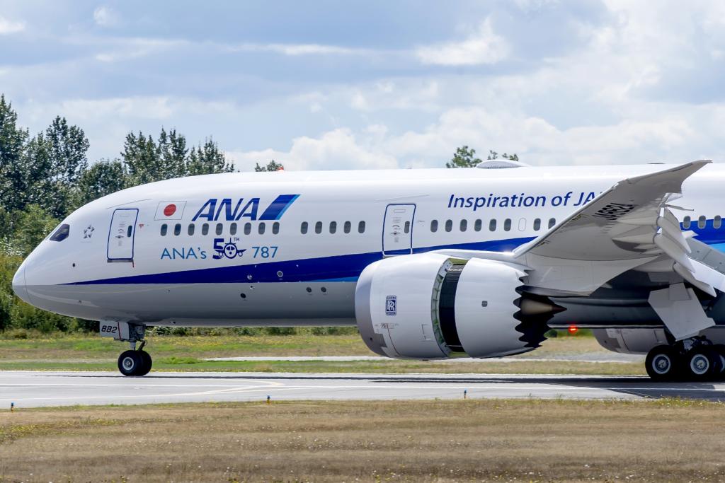 ANA Holdings addresses future fleet needs with new deals for a wide ...