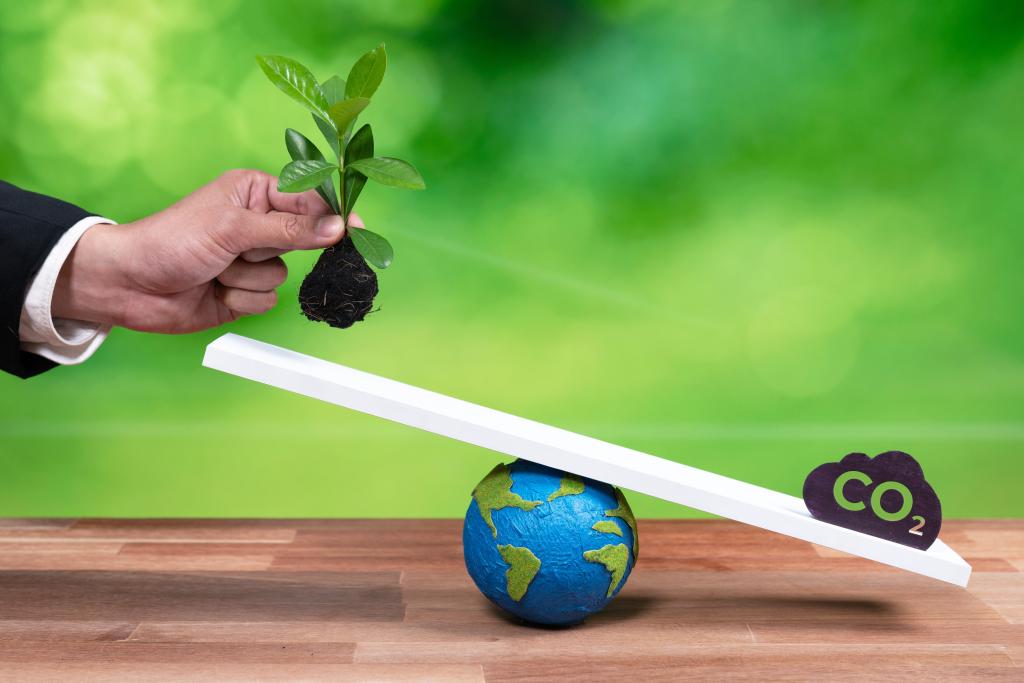 Tipping Point – regulators must step up for airlines to meet net-zero ...