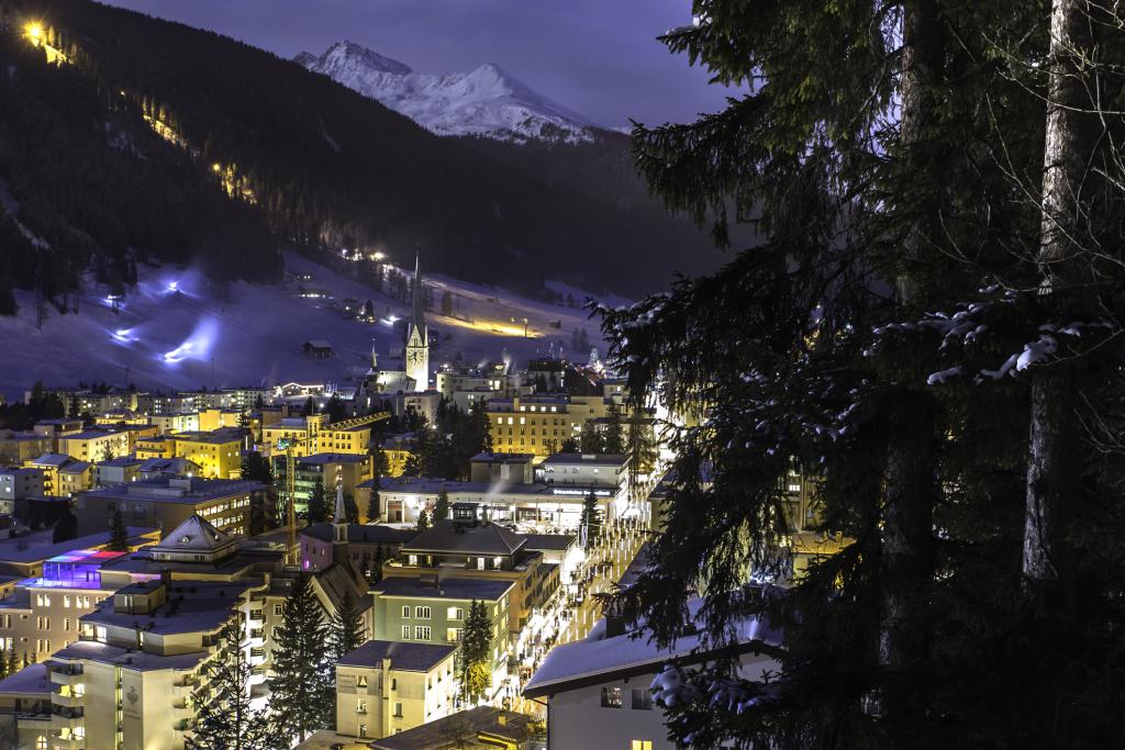 Davos conference avoids critical questions on COVID and aviation | CAPA